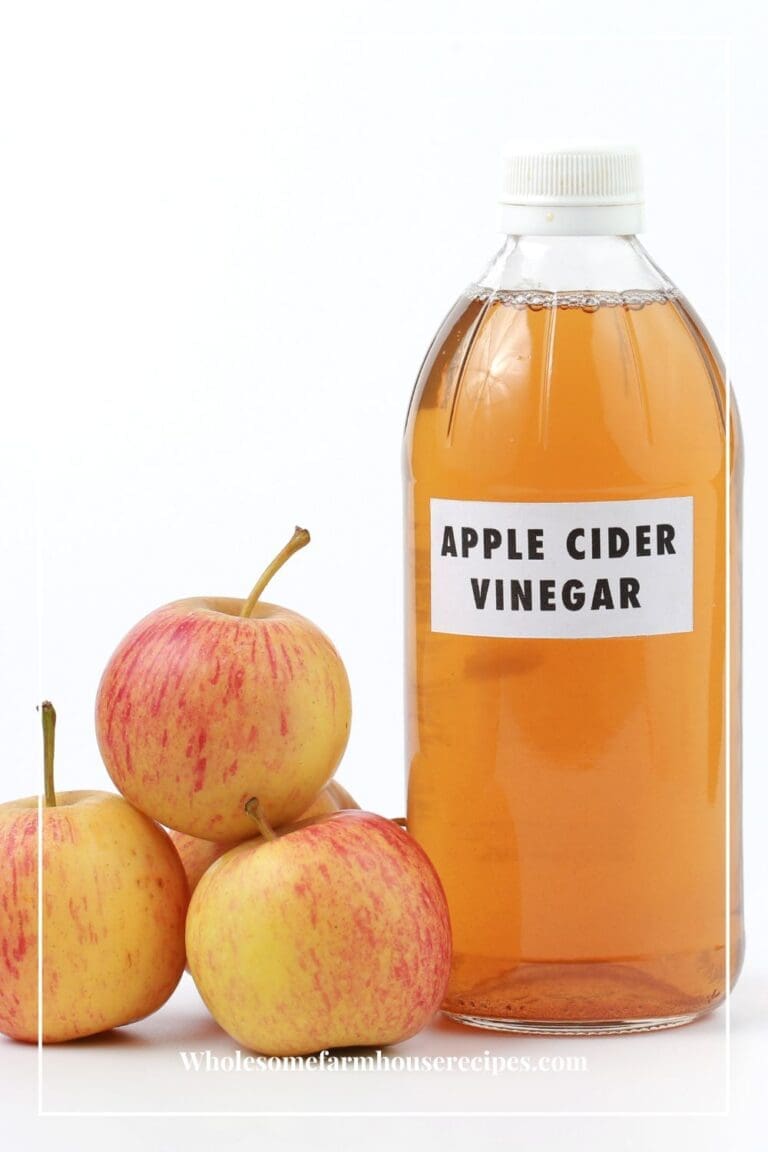 Apple Cider Vinegar vs White Vinegar: What’s the Difference ...