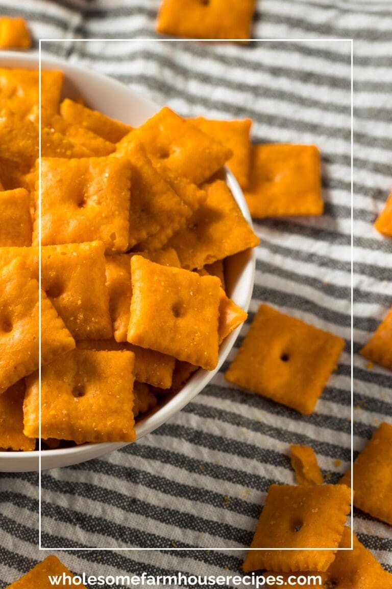 Quick and Crispy Cheddar Cheese Crackers Recipe - Wholesome Farmhouse ...
